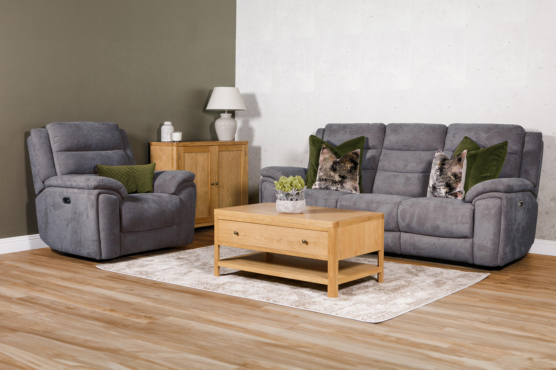 Reese Electric Recliner Suite – Fitzgeralds Homevalue Dingle